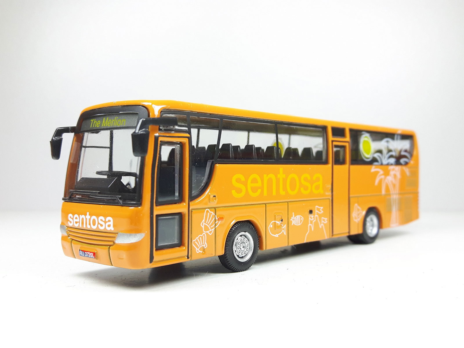 Volvo B7R/Liannex - Sentosa Leisure Group